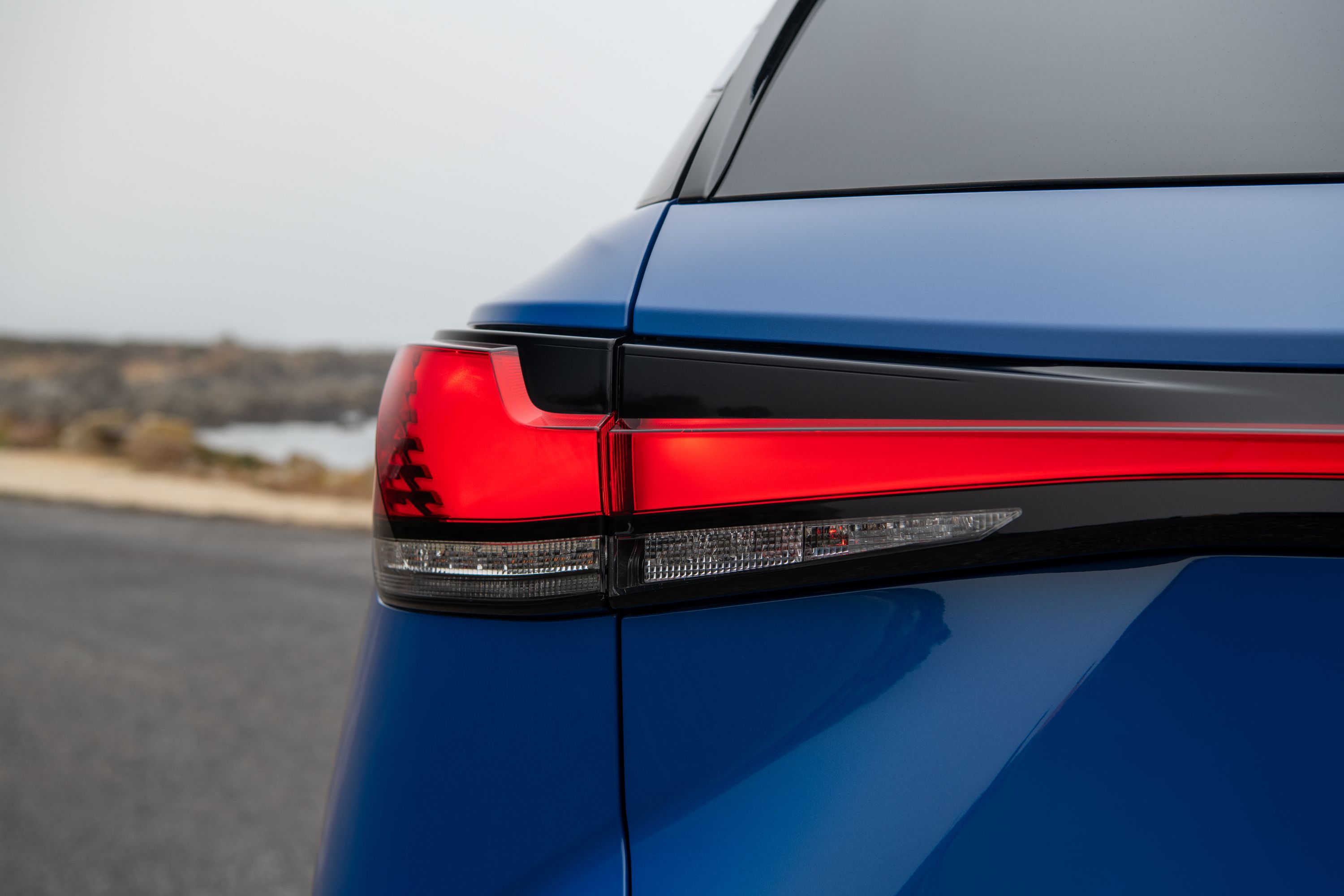 Premiär för helt nya LEXUS RX — Toyota