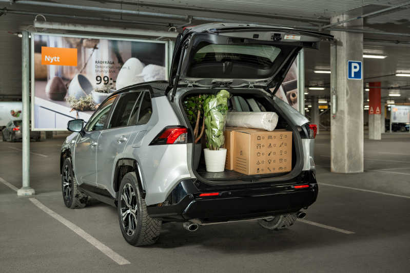 Provkörning: Toyota RAV4 Laddhybrid - allt om succébilen — Toyota